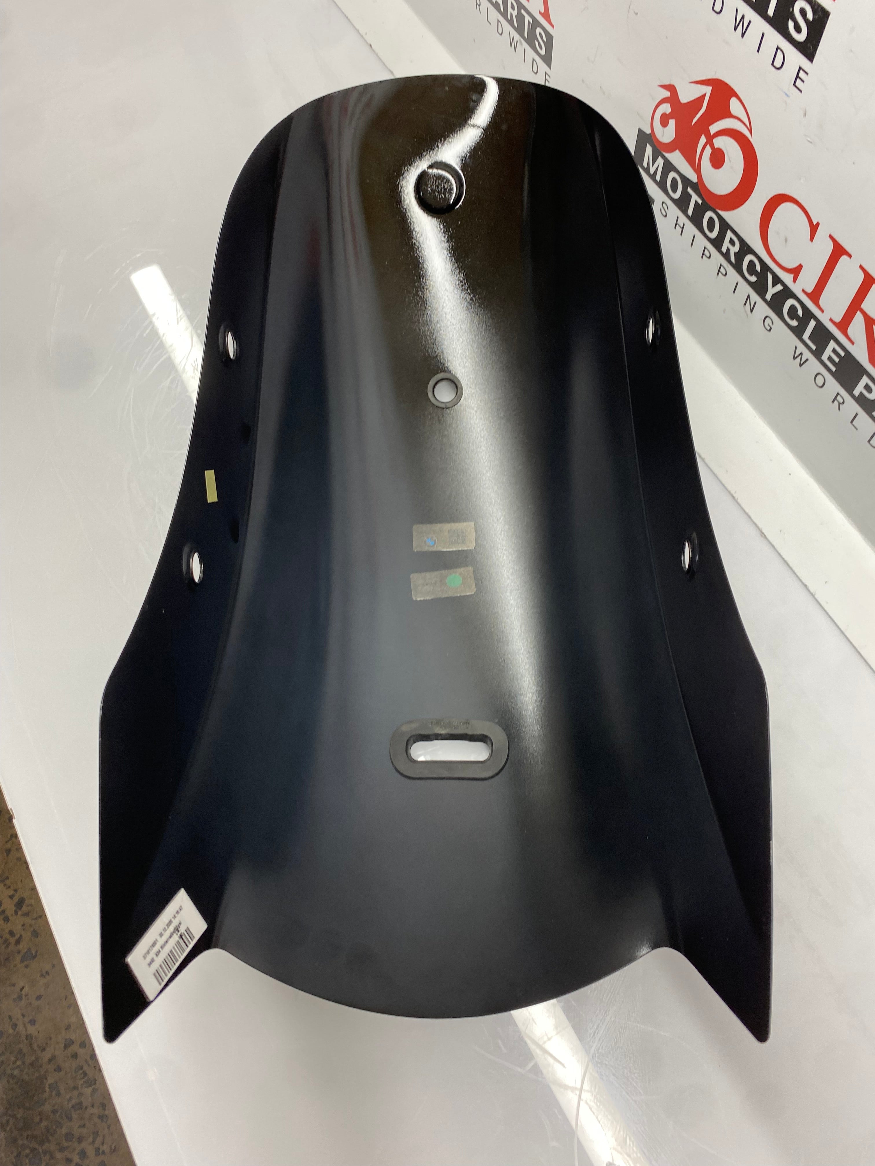 BMW R18 and R18 Classic rear mudguard in Black Storm 46621542524 ...