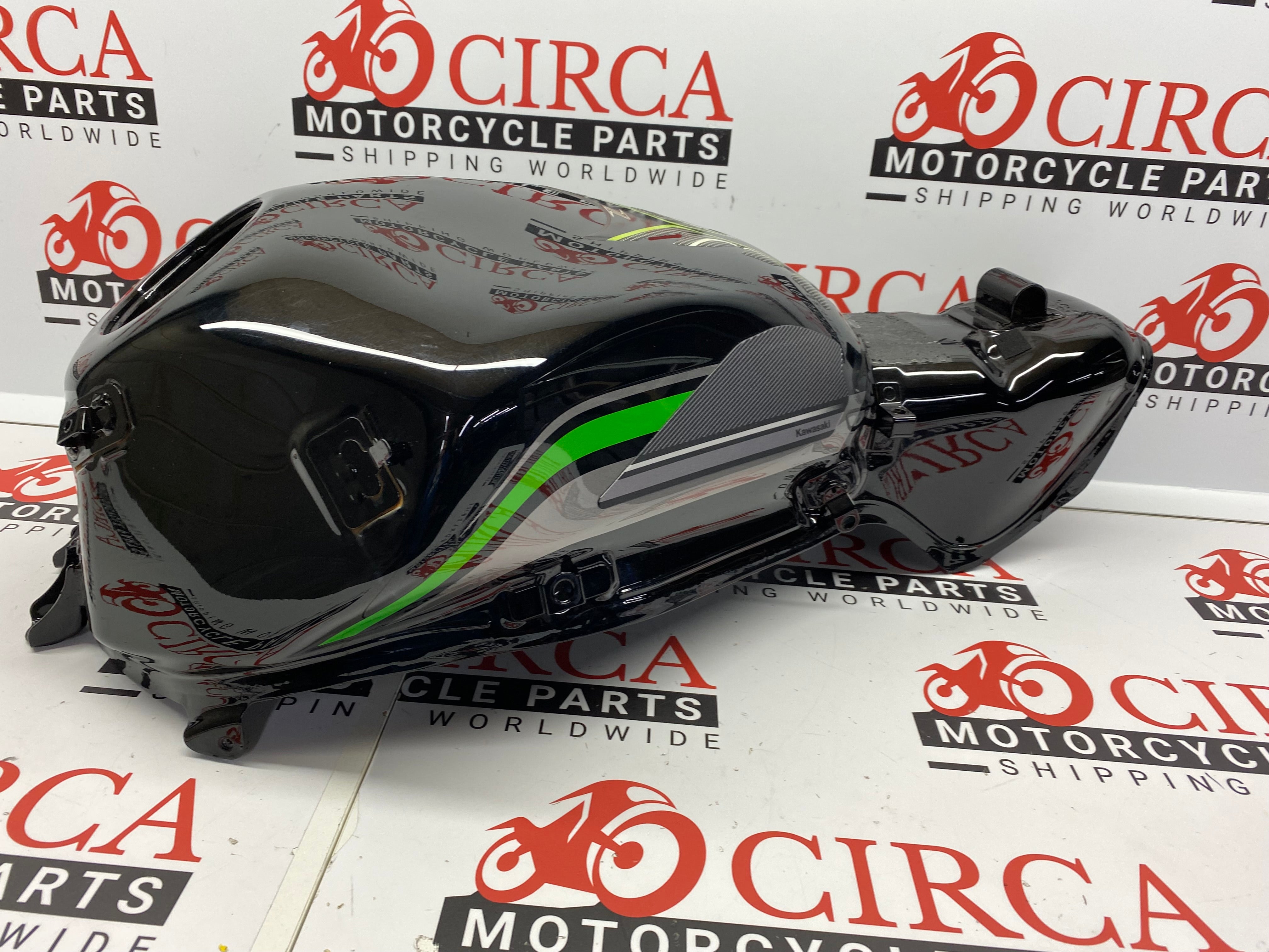 KAWASAKI NINJA H2 FUEL / GAS TANK 51091-5177-17K | Circa Motorcycle Parts